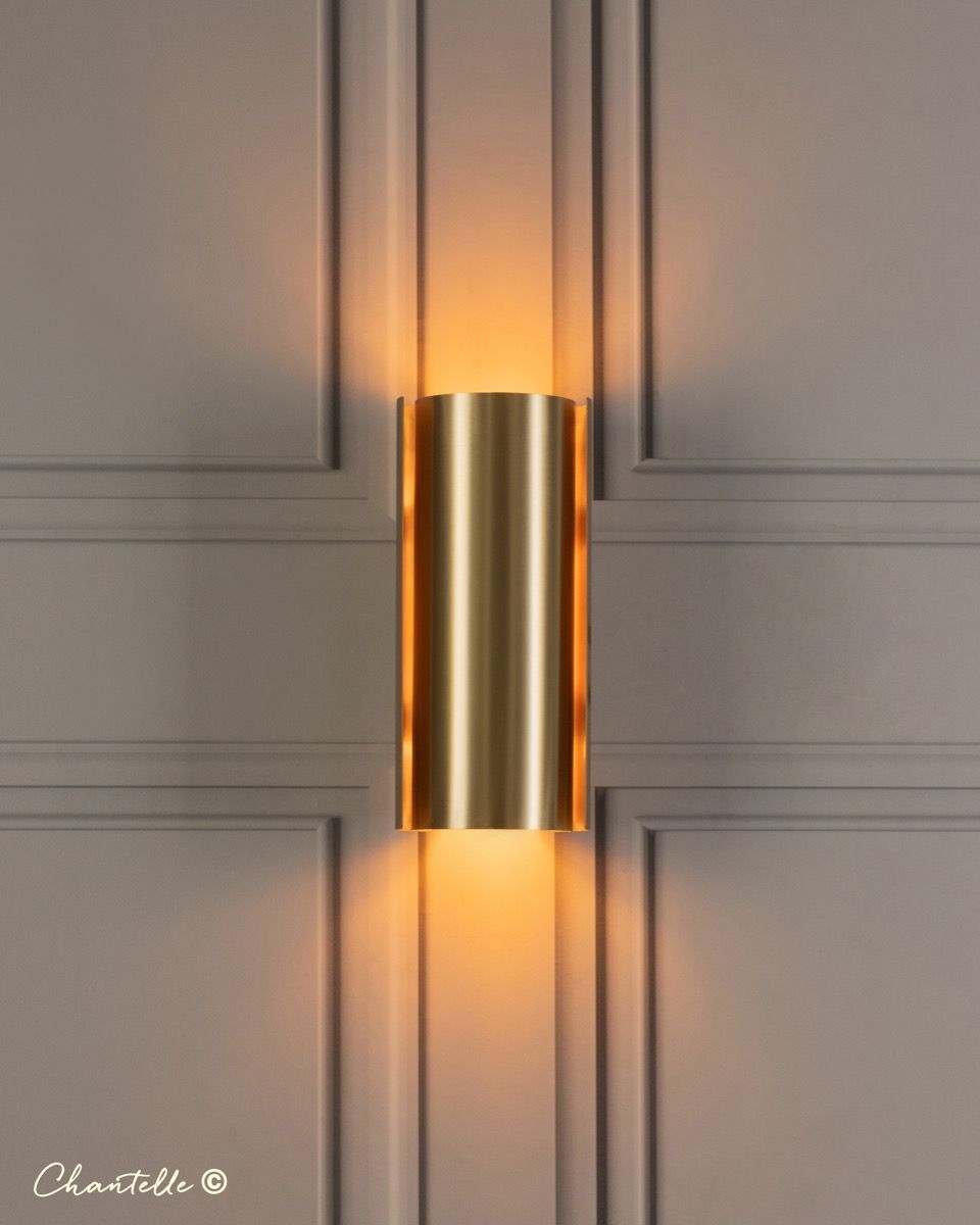 Vintage Brass Rolled Wall Light - 076195 - Chantelle Lighting